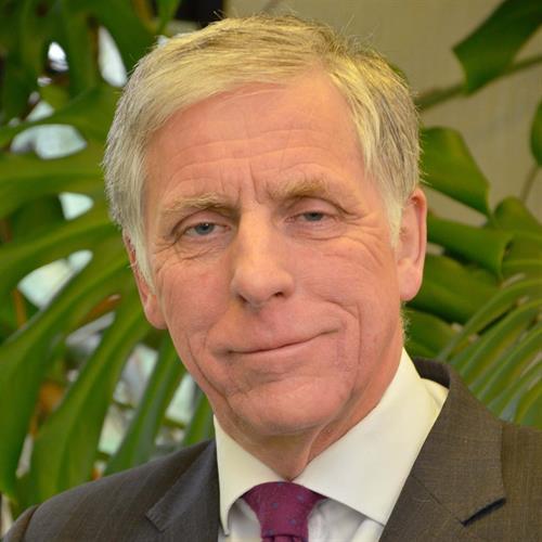 25 Seconds with Tony Hewitt, Chairman